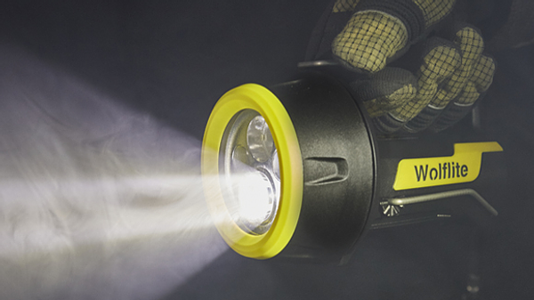 WOLFLITE® XT RECHARGEABLE LED HANDLAMP | Wolf Safety